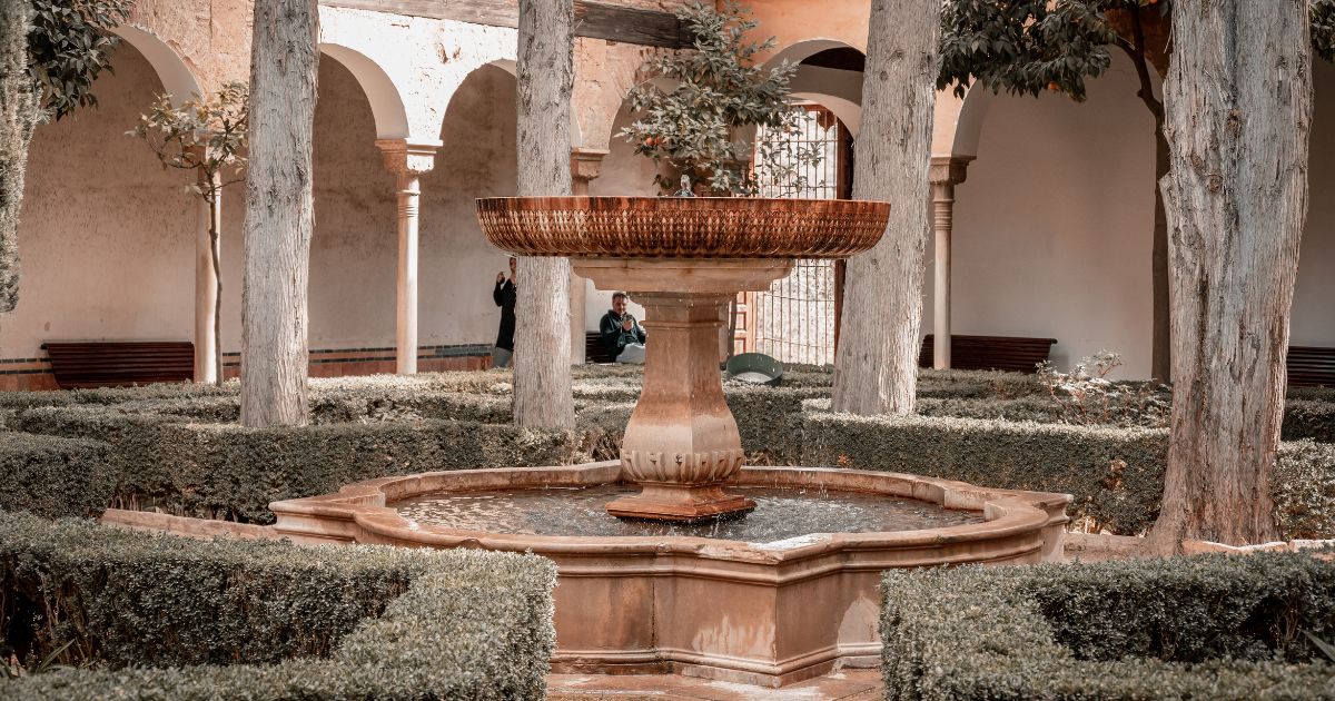 ¿Qué ver en el Albaicín? - Restaurante Carmen de Aben Humeya